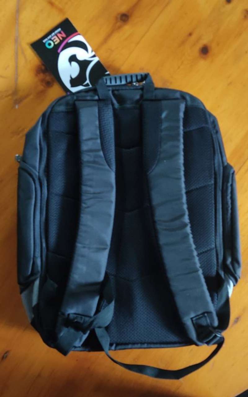 Cases & Bags - Evetech Neo 17` Gaming Laptop Backpack was listed for ...