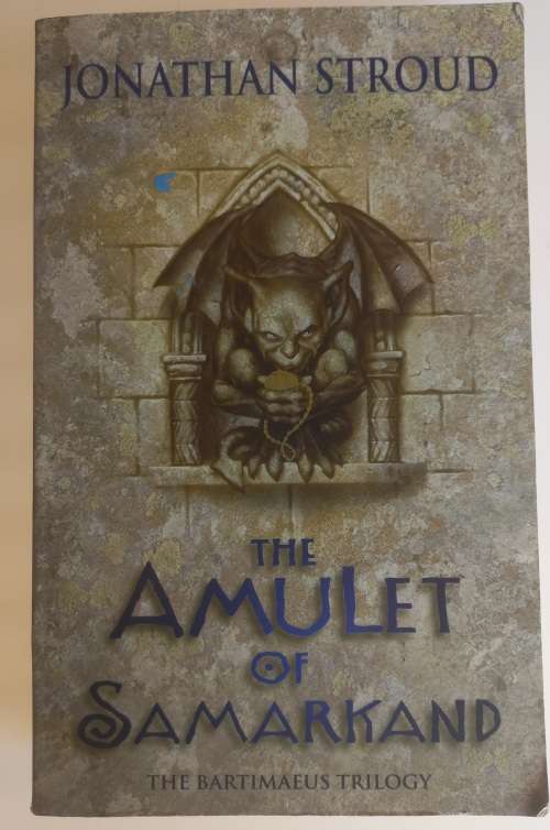 Science Fiction & Fantasy - The amulet of Samarkand by Jonathan Stroud ...