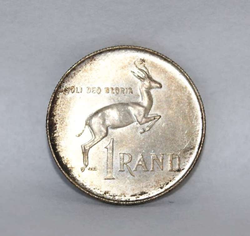 One Rand - 1966 Silver R1 Coin (UNC) 14.9g @@@ CCCRRRAAAZZZYYY R1 START ...
