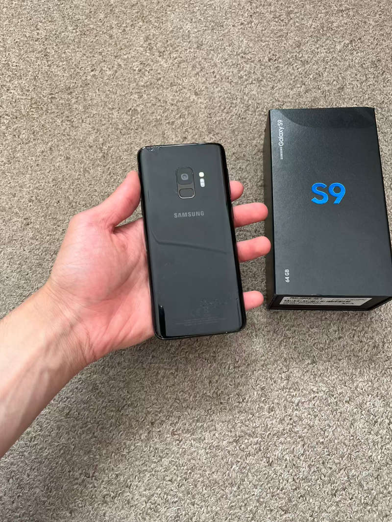 Samsung - Samsung S9 64gb 4gb ram for sale in Durban (ID:619537120)