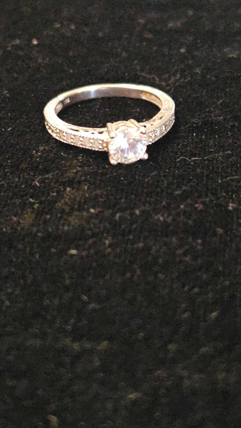 Rings - Silver 925 Ring was sold for 102.00 on 3 Jul at 21:01 by Mr ...