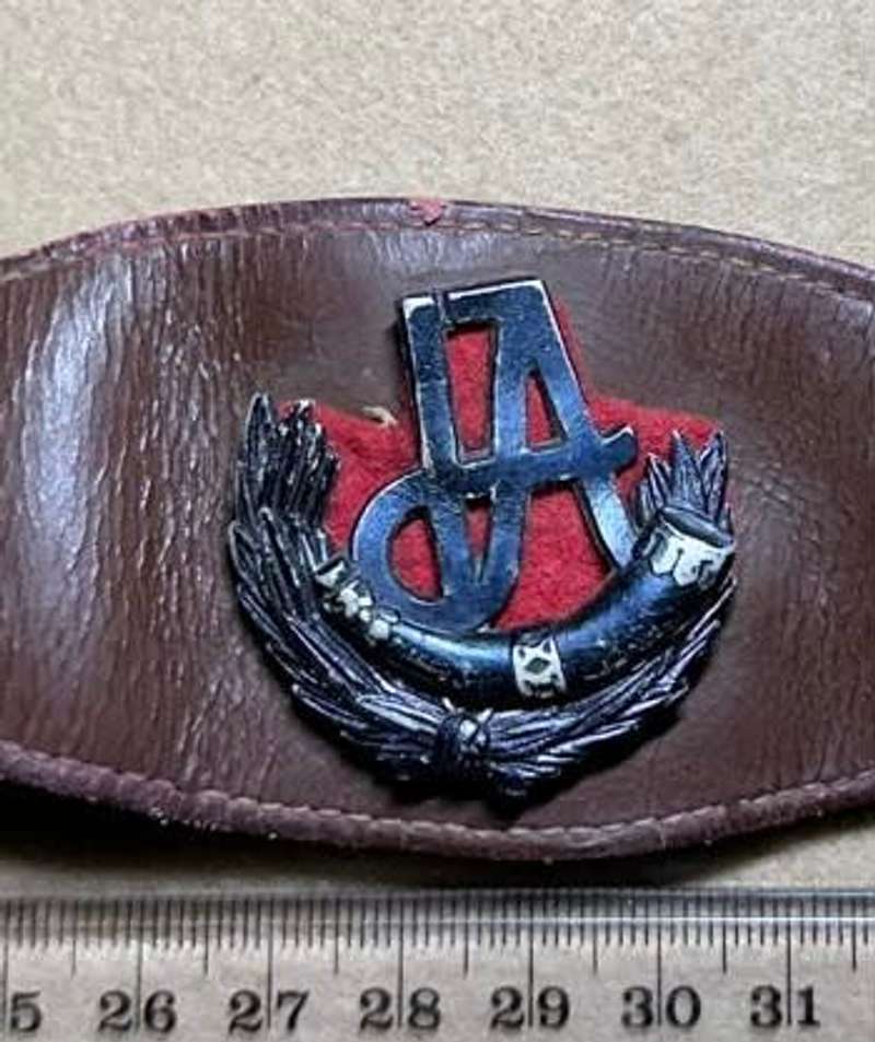 International Badges & Insignia - Rhodesian INTAF - SENIOR WARRANT ...