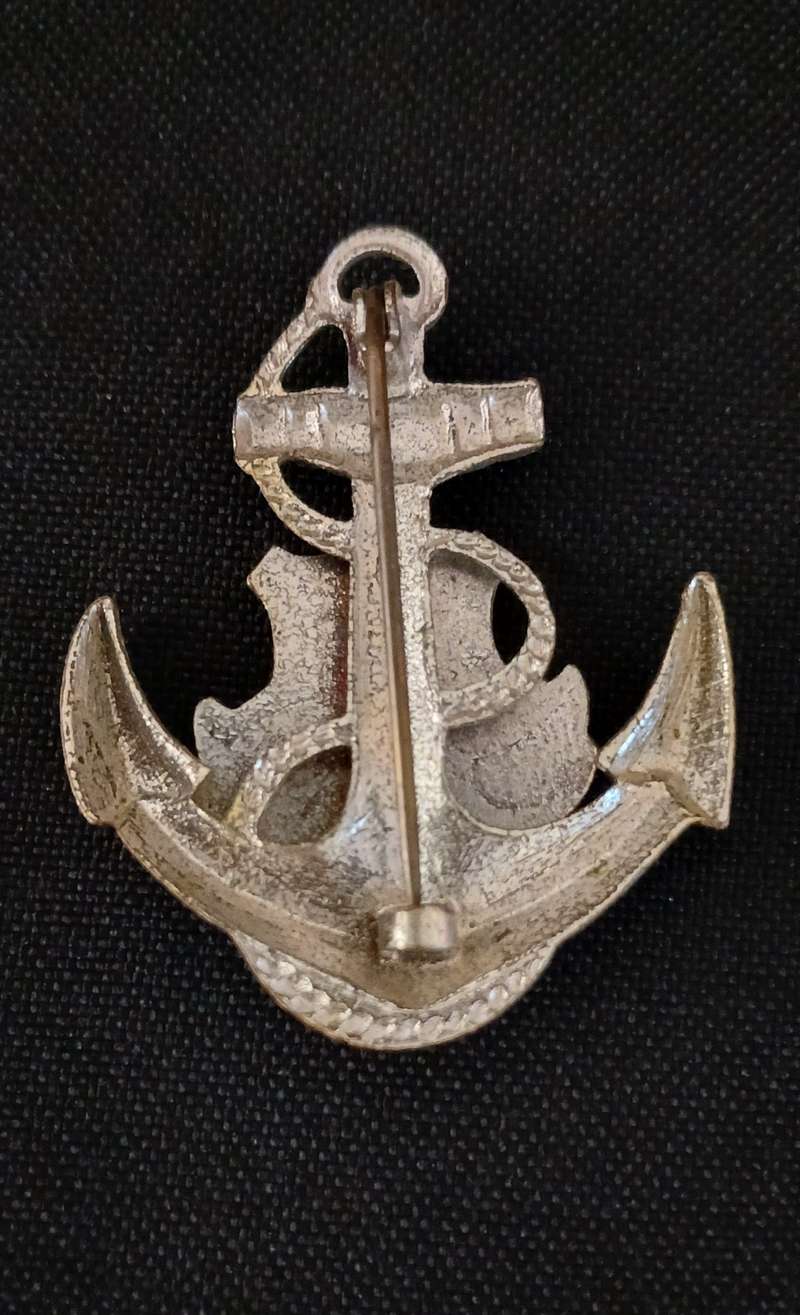International Badges & Insignia - NORTHERN RHODESIA NAVY CAP BADGE ...