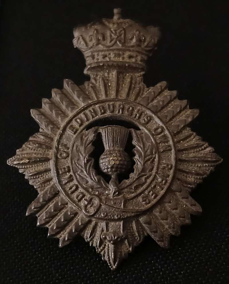 International Badges & Insignia - DUKE OF EDINBURGH`S OWN RIFLES CAP ...
