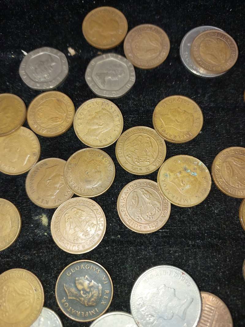 Collections & Lots - A COLLECTION OF VINTAGE AND ANTIQUE SOUTH AFRICAN ...