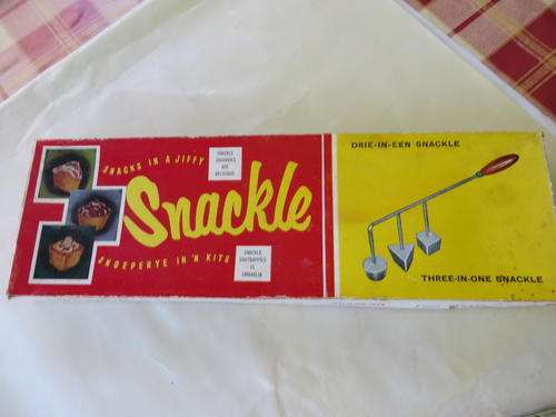 Utensils - OLD DOUGH SNACKLE IRON - THREE - IN - ONE SNACKLE - 340 MM ...
