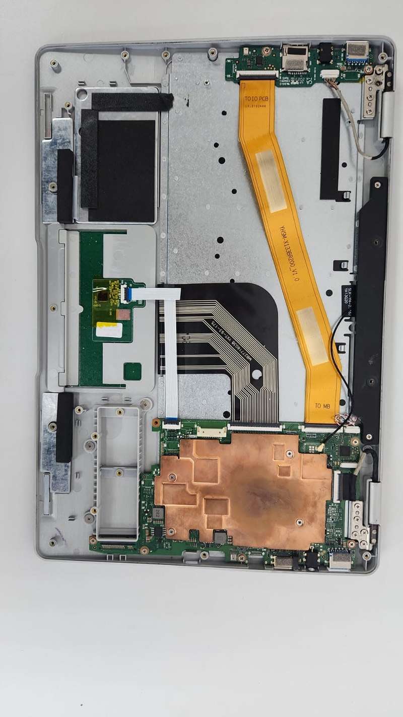 Laptops & Notebooks - MECER GURU for sale in Johannesburg (ID:620725708)