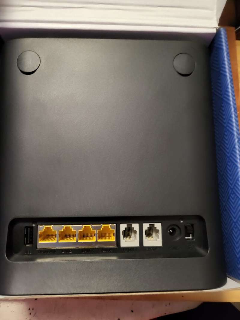 Modems ZTE MF 286R Wifi Router Has SIM Slot For 4G 5G Sim DSTV Branded Was Sold For 561 00