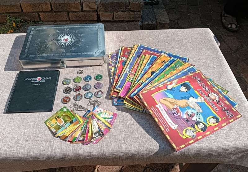 Trading Cards - Jackie Chan Adventures 2004 Collectable Tin with 34 ...