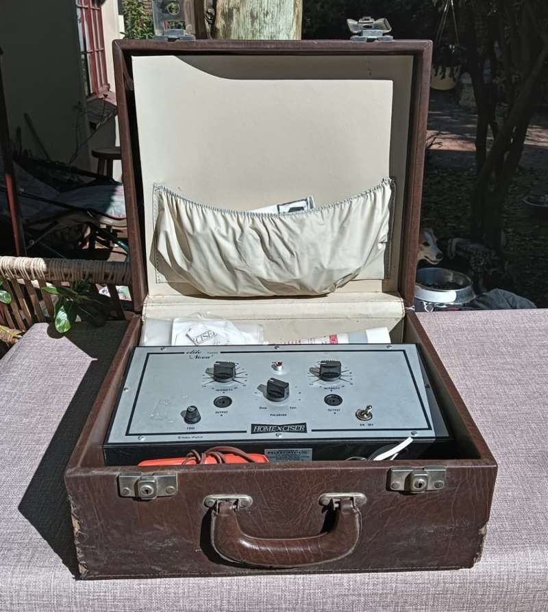 Unusual Items - Electro Shock 1960s Slimming Fad HomeXciser Portable ...