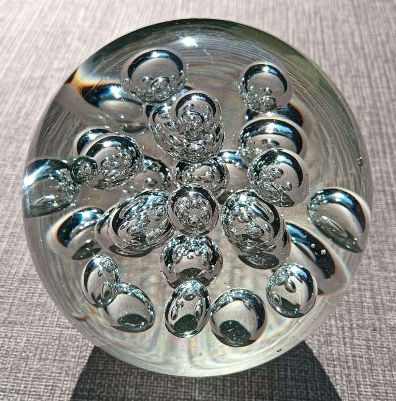 Studio Glass - Awesome Magnum Controlled Bubbles Art Glass Paperweight ...