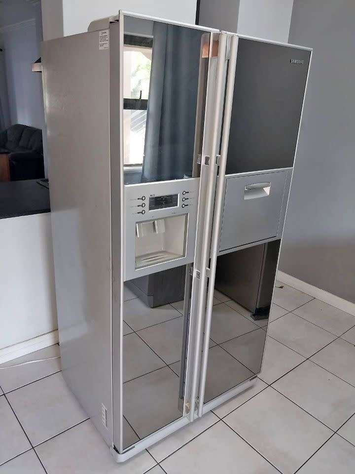 Fridges & Freezers - Samsung Double Door Mirror Dispenser Fridge, Ice ...