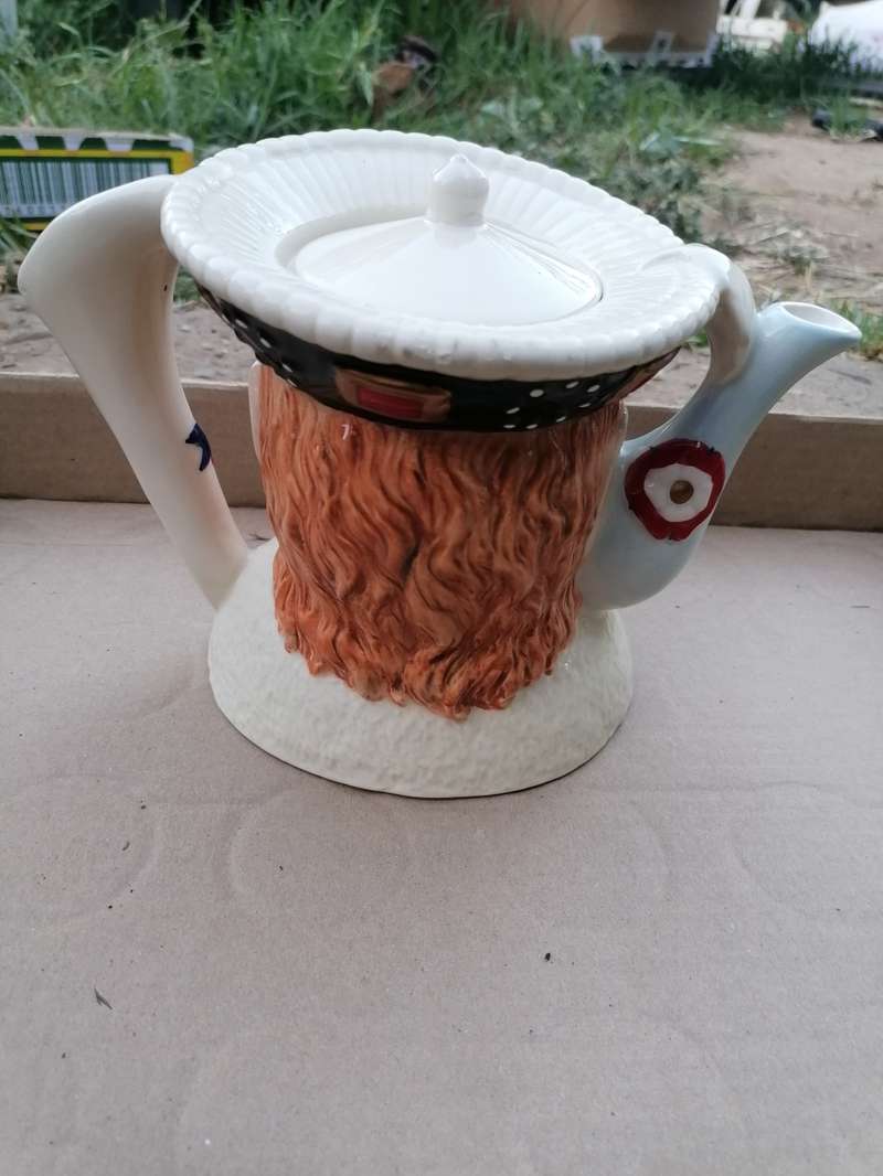 English Porcelain - James Sadler England Teapot Henry VIII Characters ...