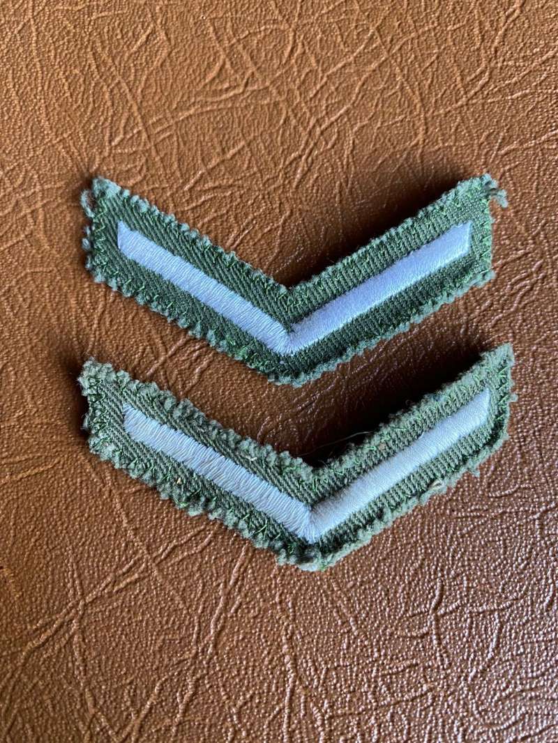 International Badges & Insignia - RHODESIAN RANK INSIGNIA-FIELD DRESS ...