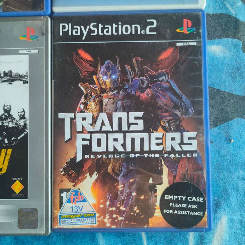 Games - Lot of PS 2 games - random games - 4 games in total was sold ...
