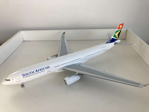 Models - SAA South African Airways Airbus A330-300 diecast model 1:200 ...