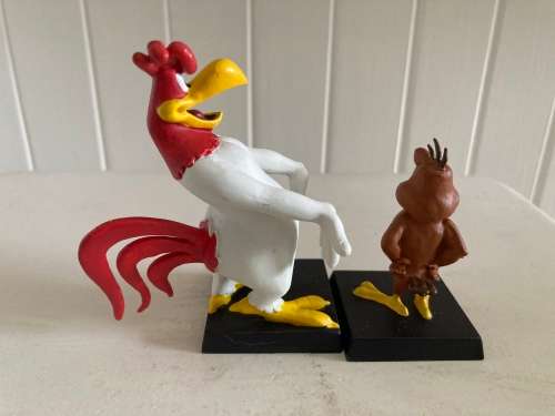 Other Antiques & Collectables - Looney Tunes statuettes Foghorn Leghorn ...