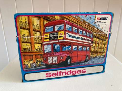 Models - CORGI 467 SELFRIDGES STORES Exclusive London Routemaster Bus ...