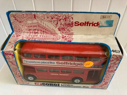 Models - CORGI 467 SELFRIDGES STORES Exclusive London Routemaster Bus ...