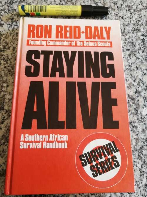 Books - RON REID DALY FOUNDING COMMANDER OF THE SELOUS SCOUTS STAYING ...