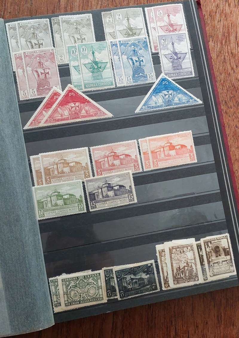 Albums - Stamp Album - SPAIN modern, stock book, red, good condition ...