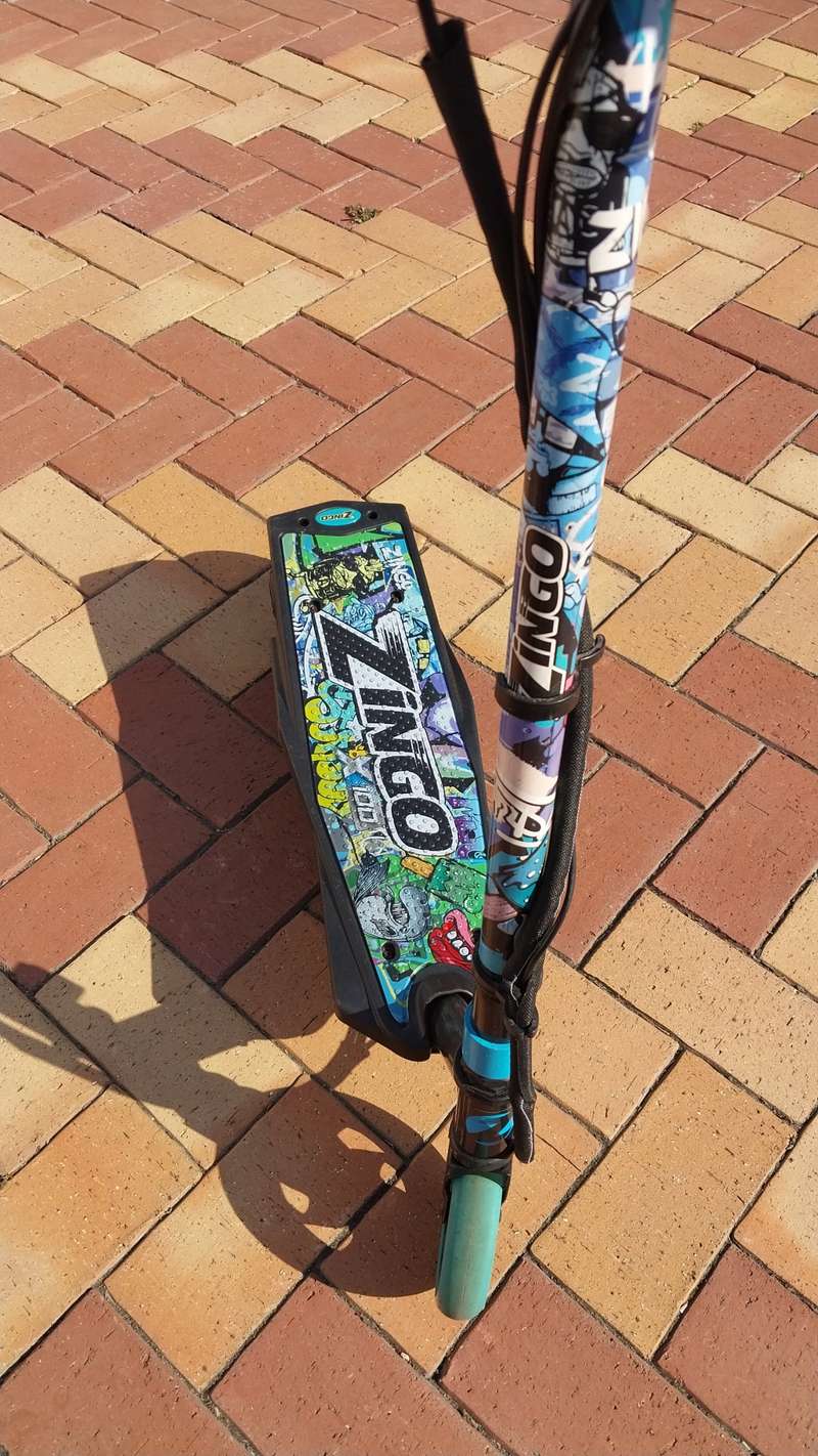 Scooters - ZINGO X100 Electric Scooter was sold for 1,157.00 on 19 Jun ...