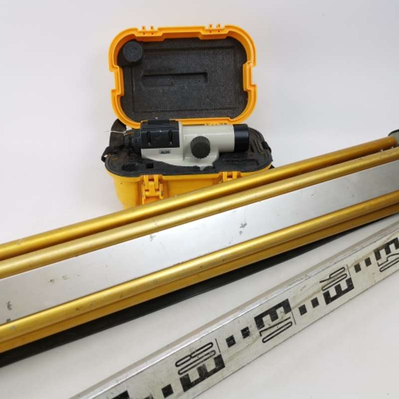 Levels & Surveying Equipment - Cased Precision DUMPY LEVEL, Tripod and ...
