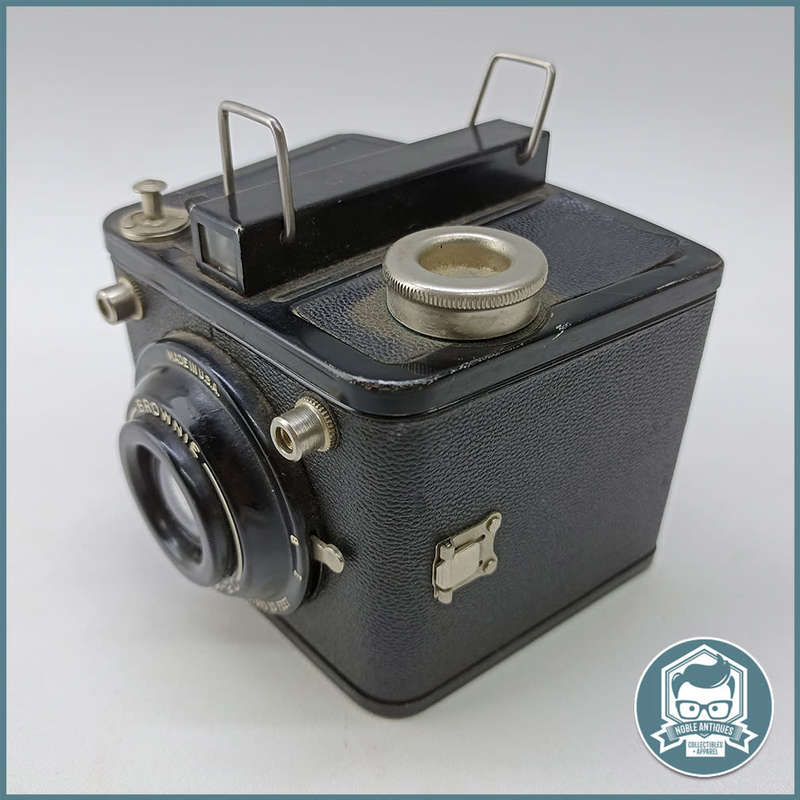 Cameras - Original Vintage 1930`s Kodak Brownie Flash Six-20 USA 620 ...