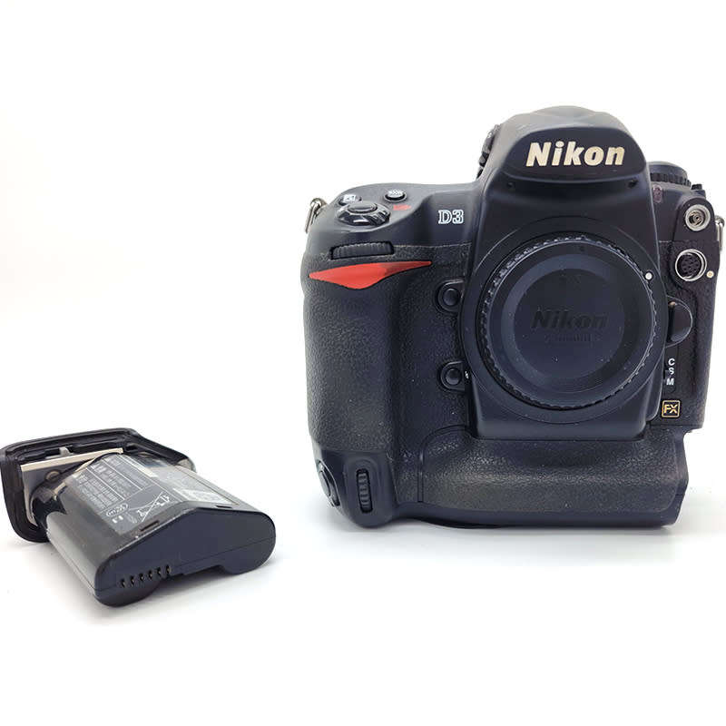 Digital SLR - Nikon D3 Camera + Battery (Spares or Repair) for sale in ...