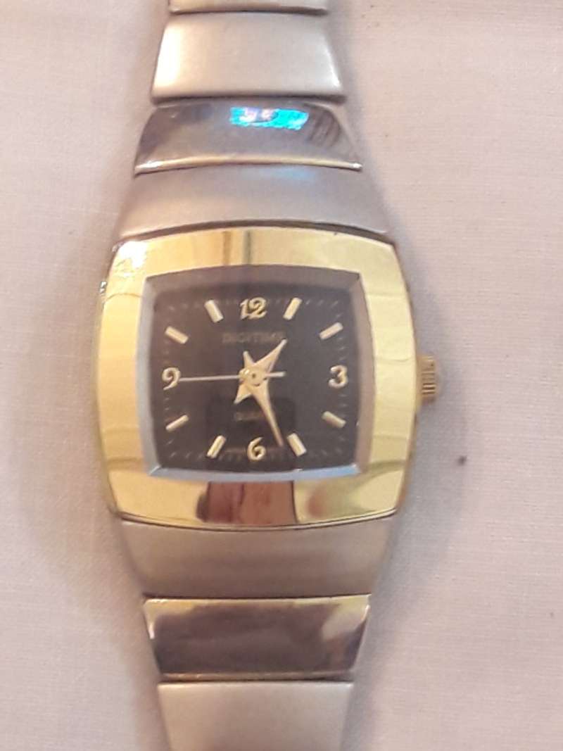 Women's Watches - Ladies Digitime quartz watch was sold for 145.00 on 9 ...