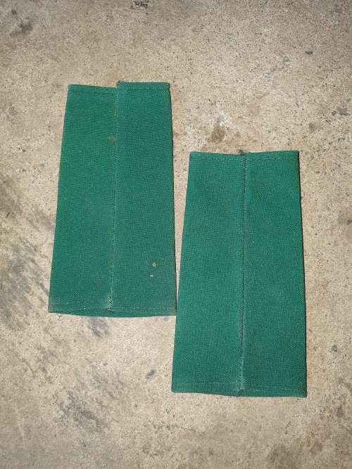 International Badges & Insignia - pair used olive green SA National ...