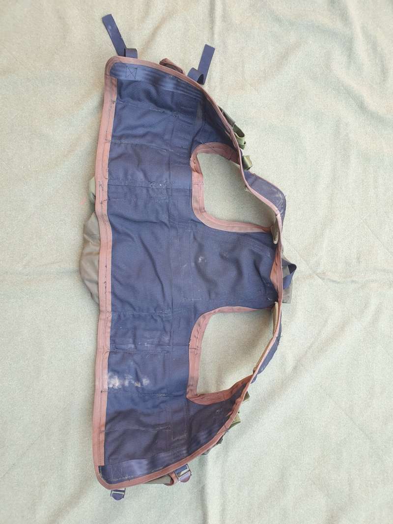 Kit - 1980s era pvt purchase Clansman made olive green Niemoller style ...