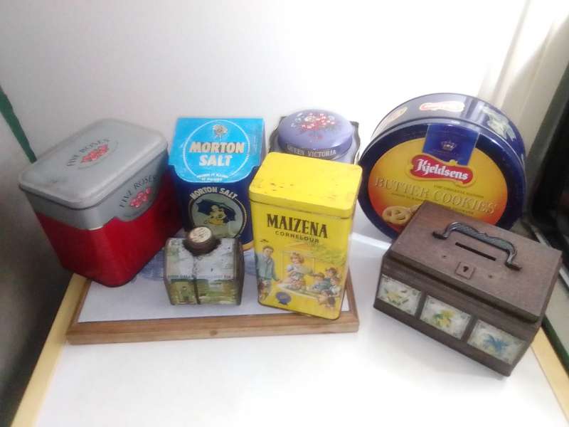 Tin - A assortment of vintage Tins and a Chopping board. An original ...