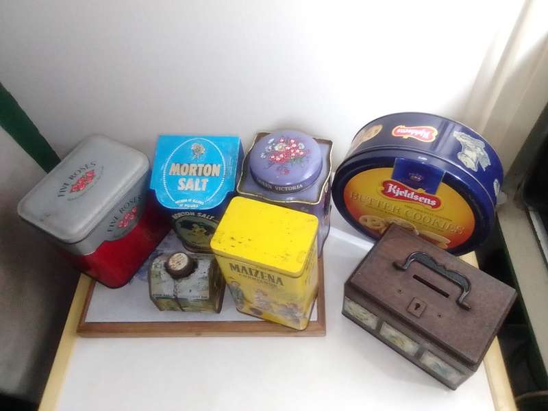 Tin - A assortment of vintage Tins and a Chopping board. An original ...