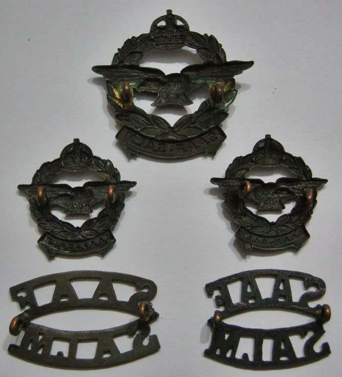 South African Airforce - SA Air Force Cap & Collar Badges & Shoulder ...