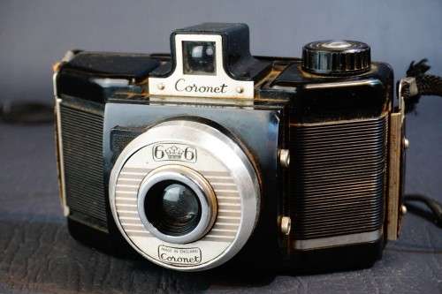 35mm SLR - Coronet 6x6 Art Deco 120 Film Camera **Good Condition** for ...