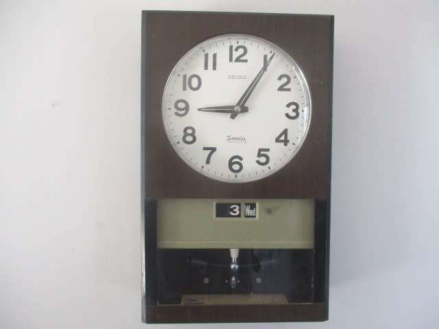Cuckoo & Wall Clocks - Vintage Seiko Sonola Transistor Battery Operated ...