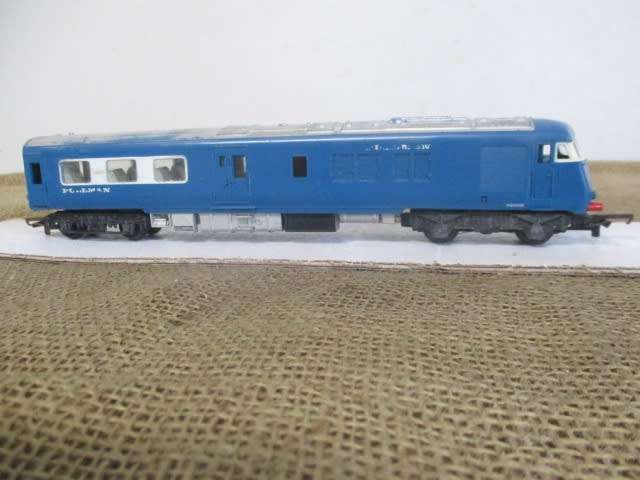 Rolling Stock - Vintage Tri-ang Blue Pullman Model Railway Powered ...