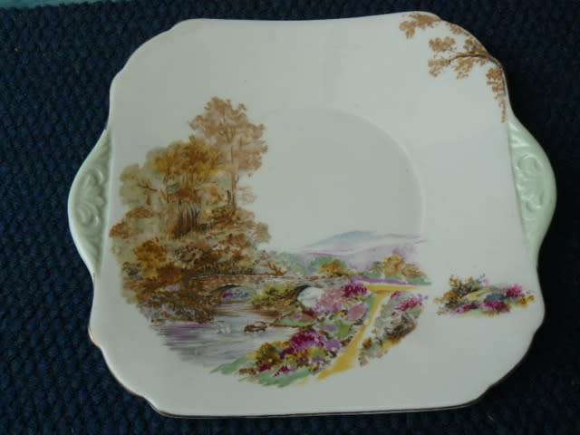 English Porcelain - PORCELAIN PLATE SHELLY ENGLAND 24CM X 21 CM was ...