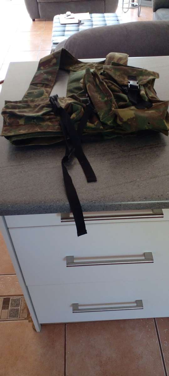 Uniforms - SADF BATTALION 32 BATTLE JACKET. for sale in Bloemfontein ...