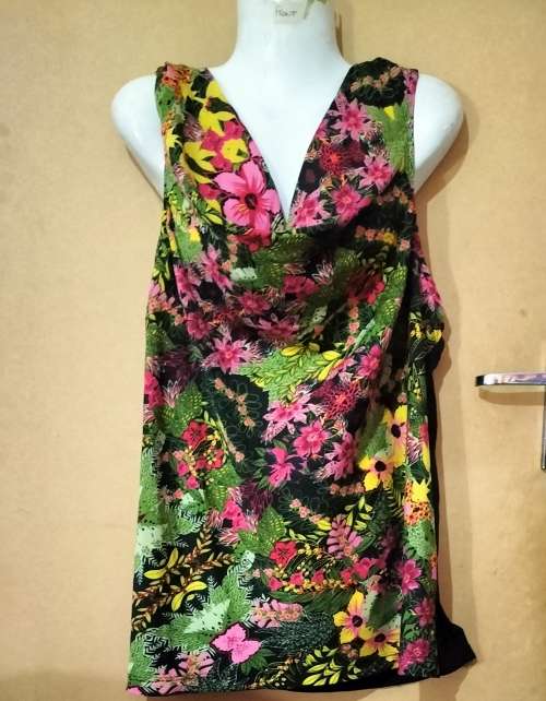 T-shirts & Tops - Ladies - Multicolored Top - Make - Oasis by Foschini ...