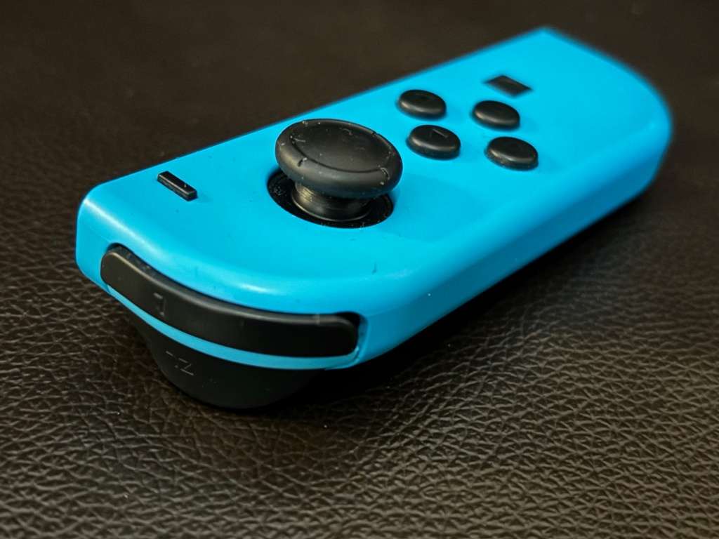 Controllers & Remotes - neon blue Left Joy-Con controller for Nintendo ...