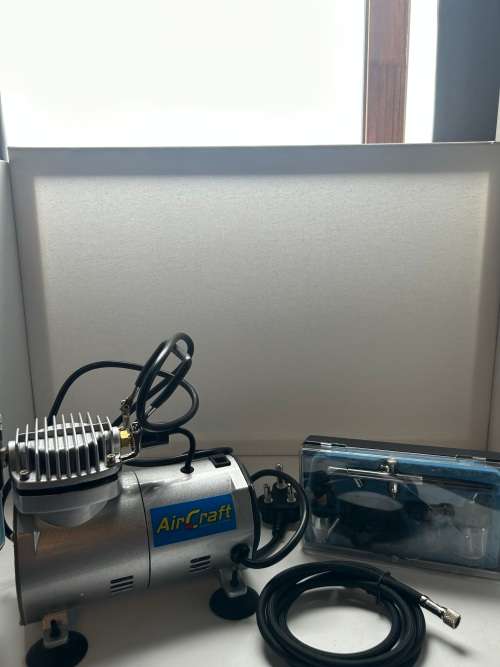 Compressors - Complete Aircraft airbrush kit was sold for R1,205.00 on ...
