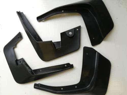 Other Protective Guards & Plastics - NISSAN NP200 without wheel Arch ...