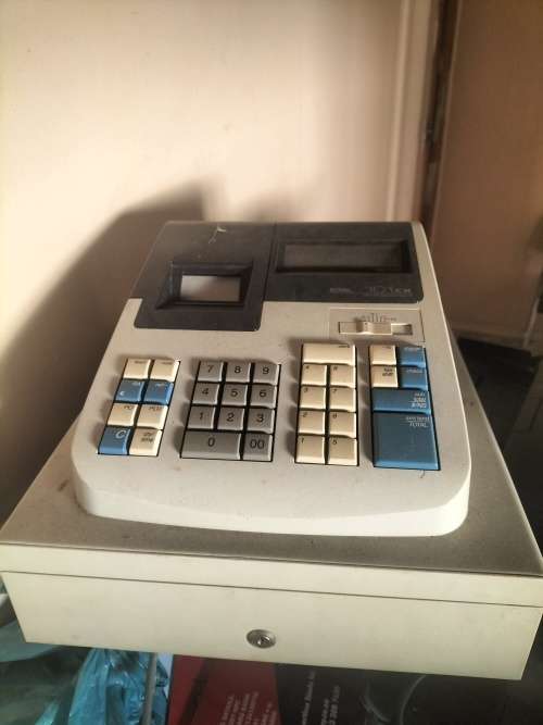 Point of Sale Equipment - Royal 101CX Cash Register was sold for R890 ...