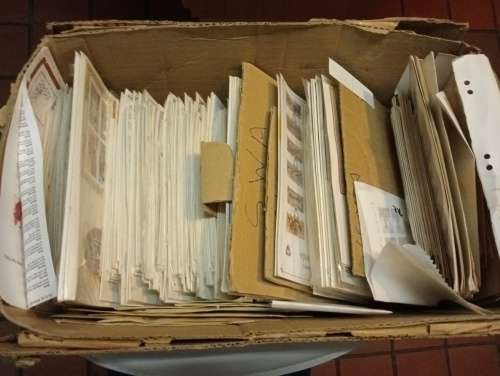 Bulklots and Thematic Collections - LARGE 5KG BOX FULL OF ALL SORTS ...