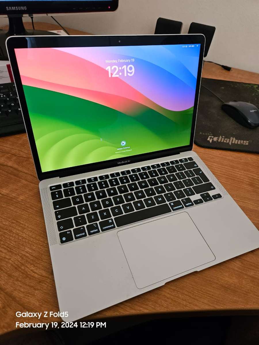 Apple Laptops - Apple MacBook Air (M1, 2020) was listed for R13,000.00 ...