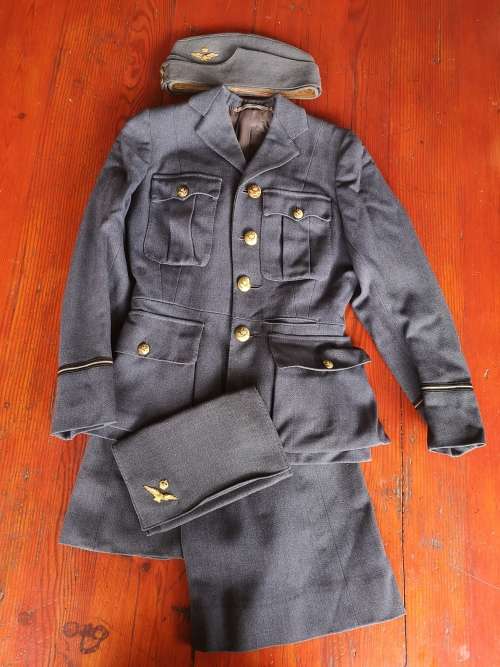 Uniforms - Original WW2 RAF/WAAF Ladies's Uniform - Named was sold for ...