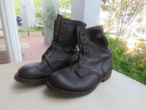 Uniforms - Pair of genuine leather SADF army boots in size 11 from ...