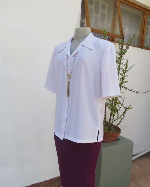 T-shirts & Tops - Fabulous pale lilac short sleeve button down blouse ...